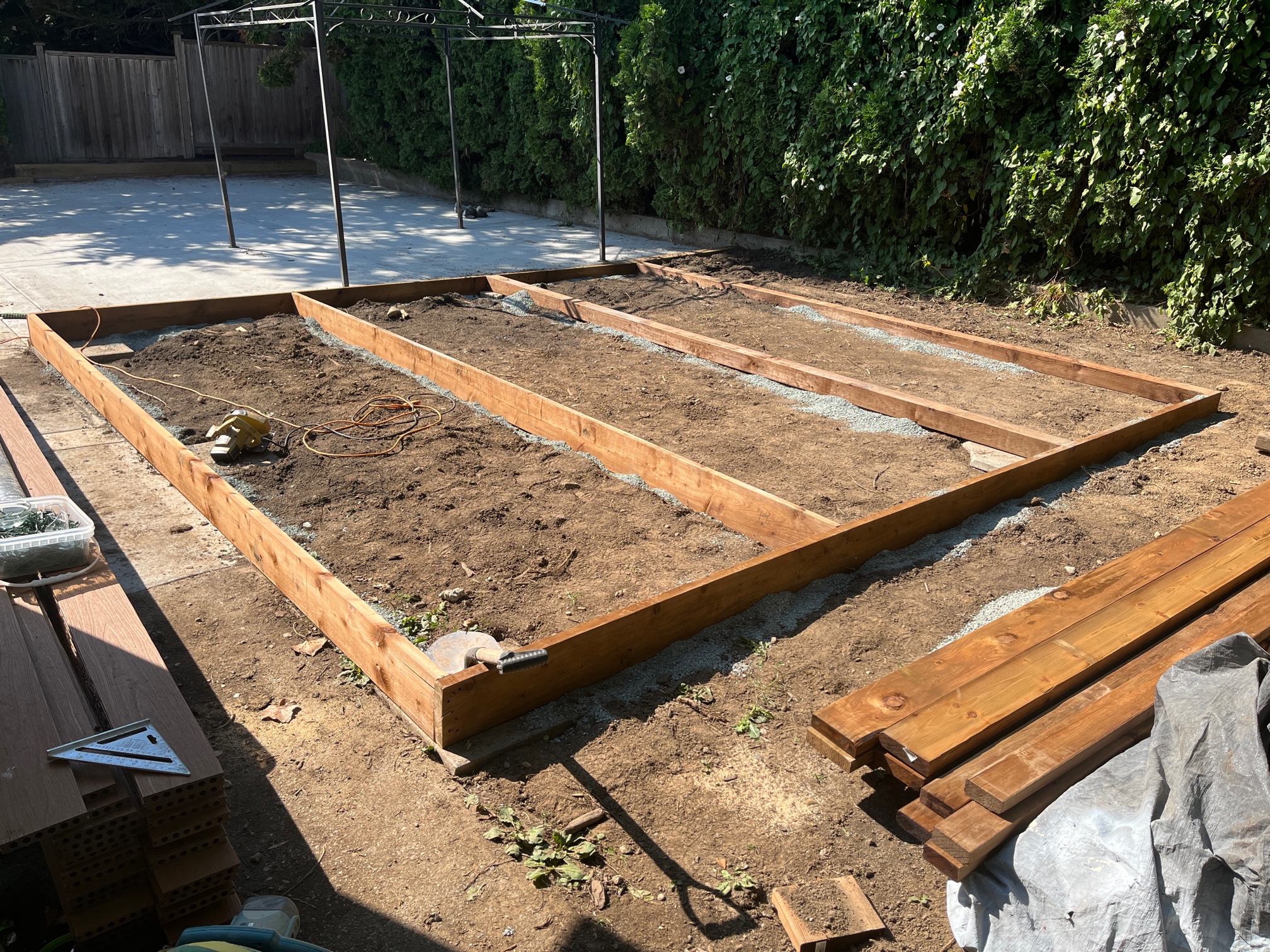 16×16 composite deck