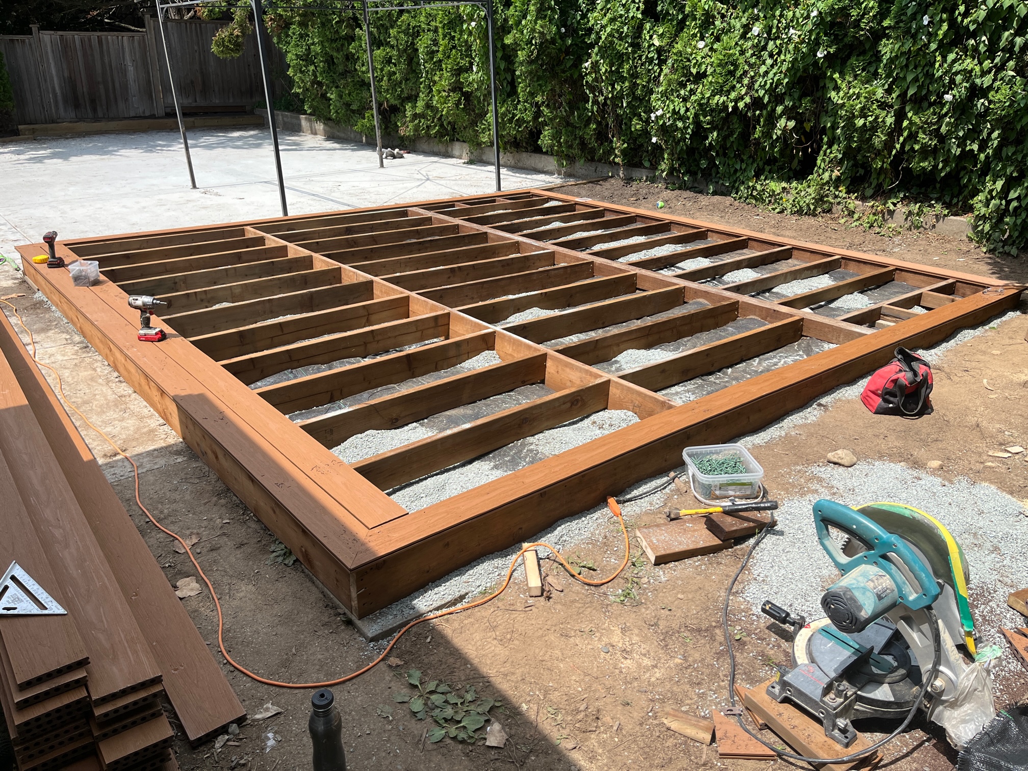 16×16 composite deck